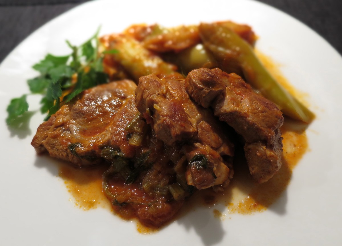 Greek Food Myths No.2 – Lamb is not the only meat. Pork with leeks ...