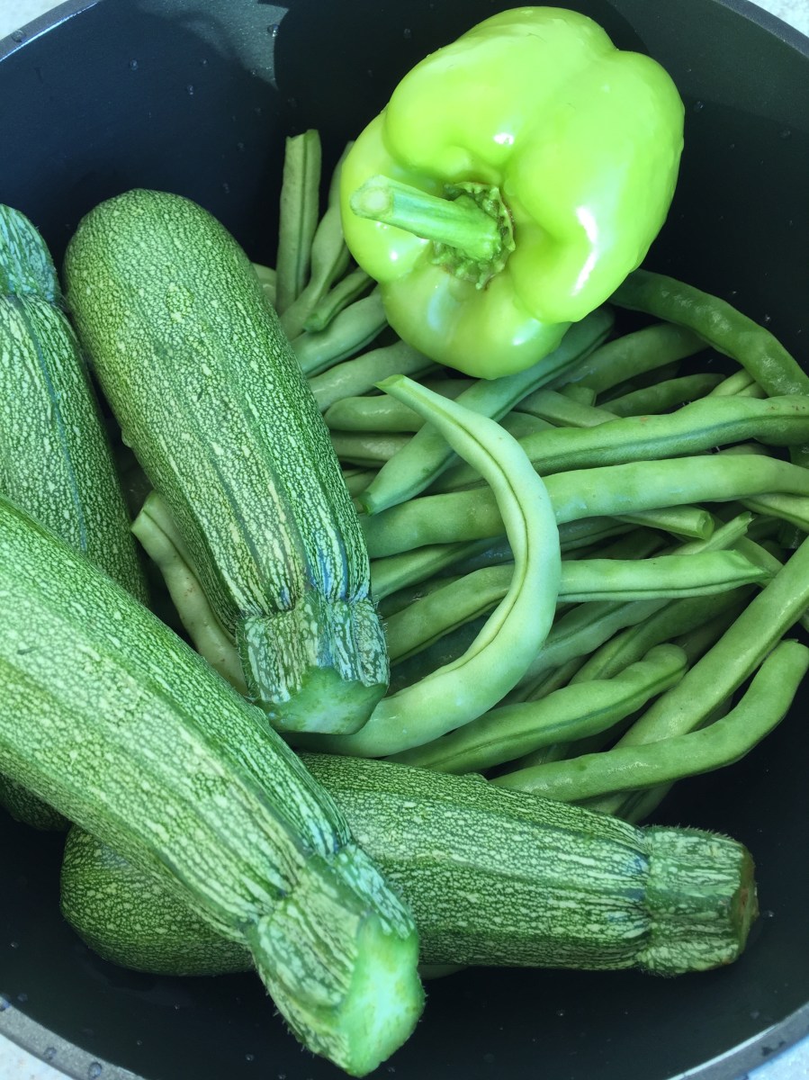 Fassolákia Yahní – Casserole of Green Beans and Potatoes – kouzina